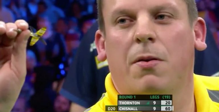 VIDEO: Dave Chisnell Comes From 8-0 Down To Beat Robert Thornton 10-9