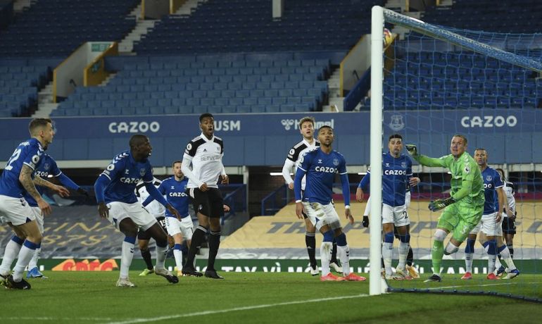 Everton star robbed by masked machete wielding gang