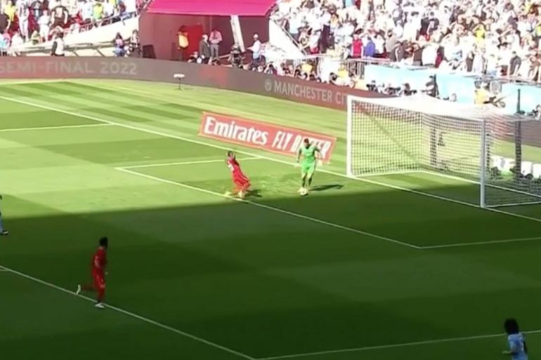 (Video) Man City keeper FLUFFS his lines and Mane takes advantage